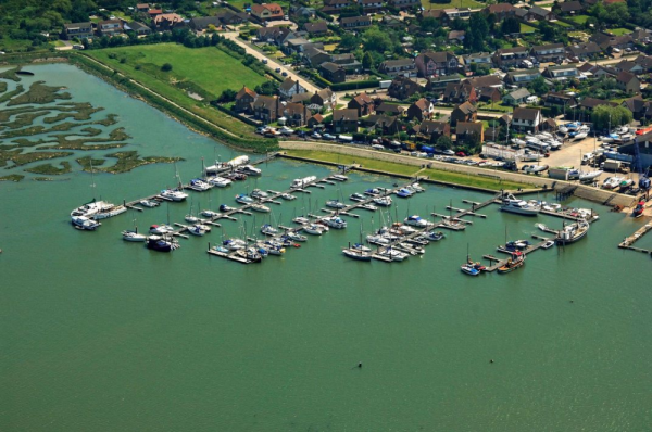 The Picturesque Waterside Village of Mayland