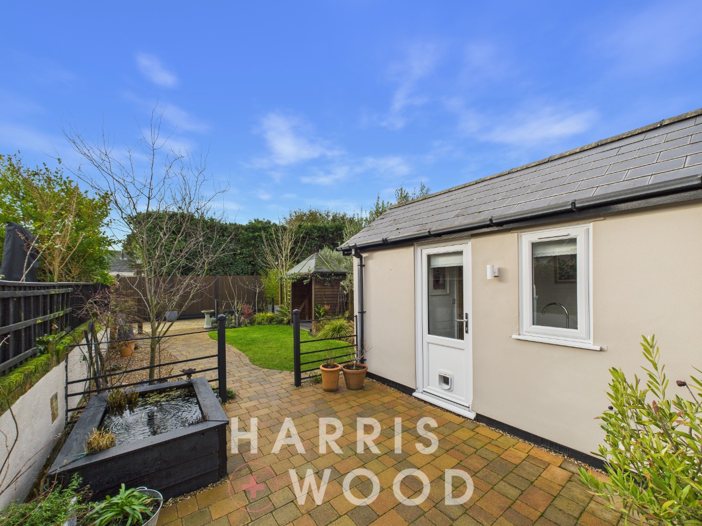 Charming Victorian Semi-Detached Home with Attic Room & Workshop