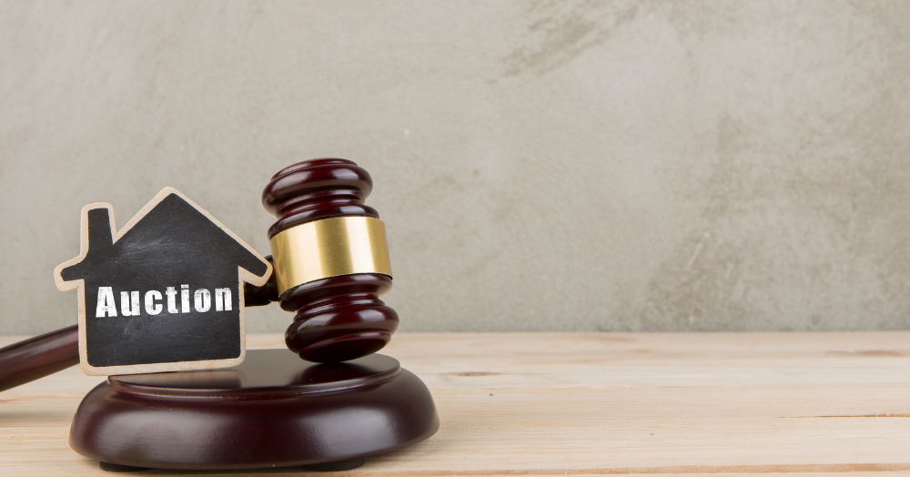 To auction or not to auction? That is the question!